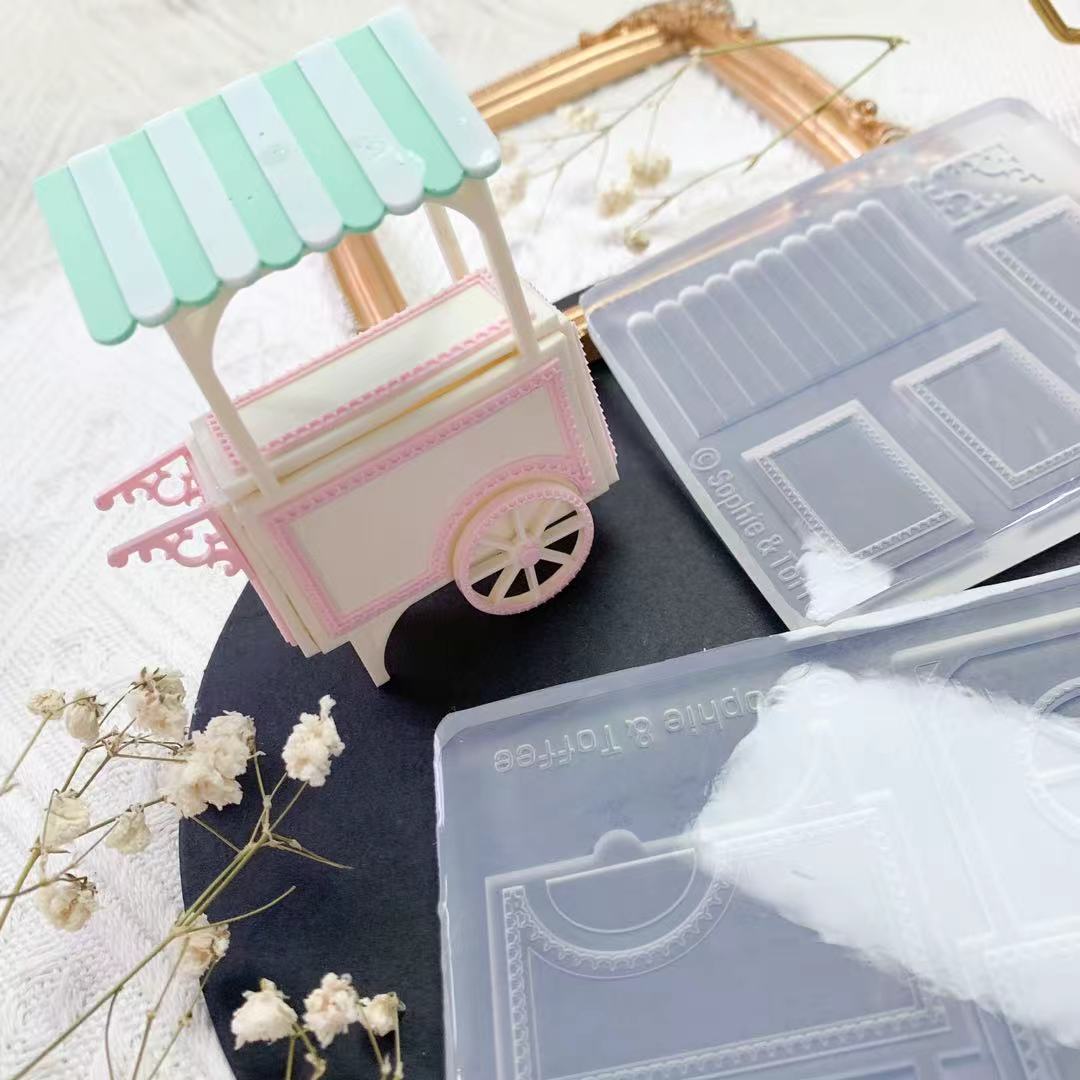 Miniature Candy Cart Elves Box Official Tutorial – Sophie & Toffee